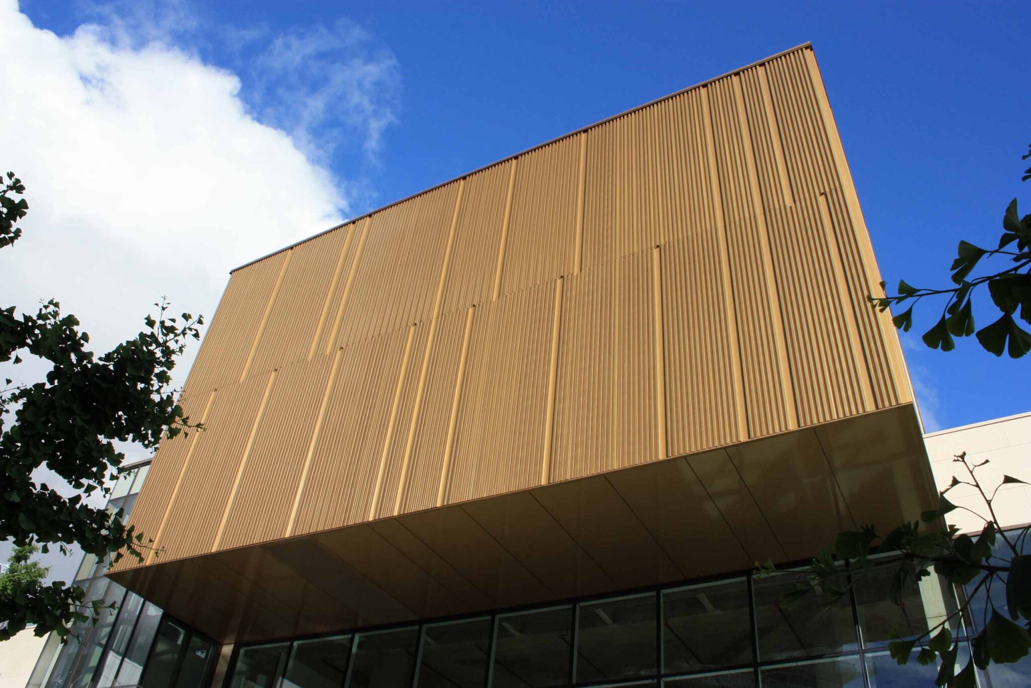 The Amazing Brentwood | Keith Panel System