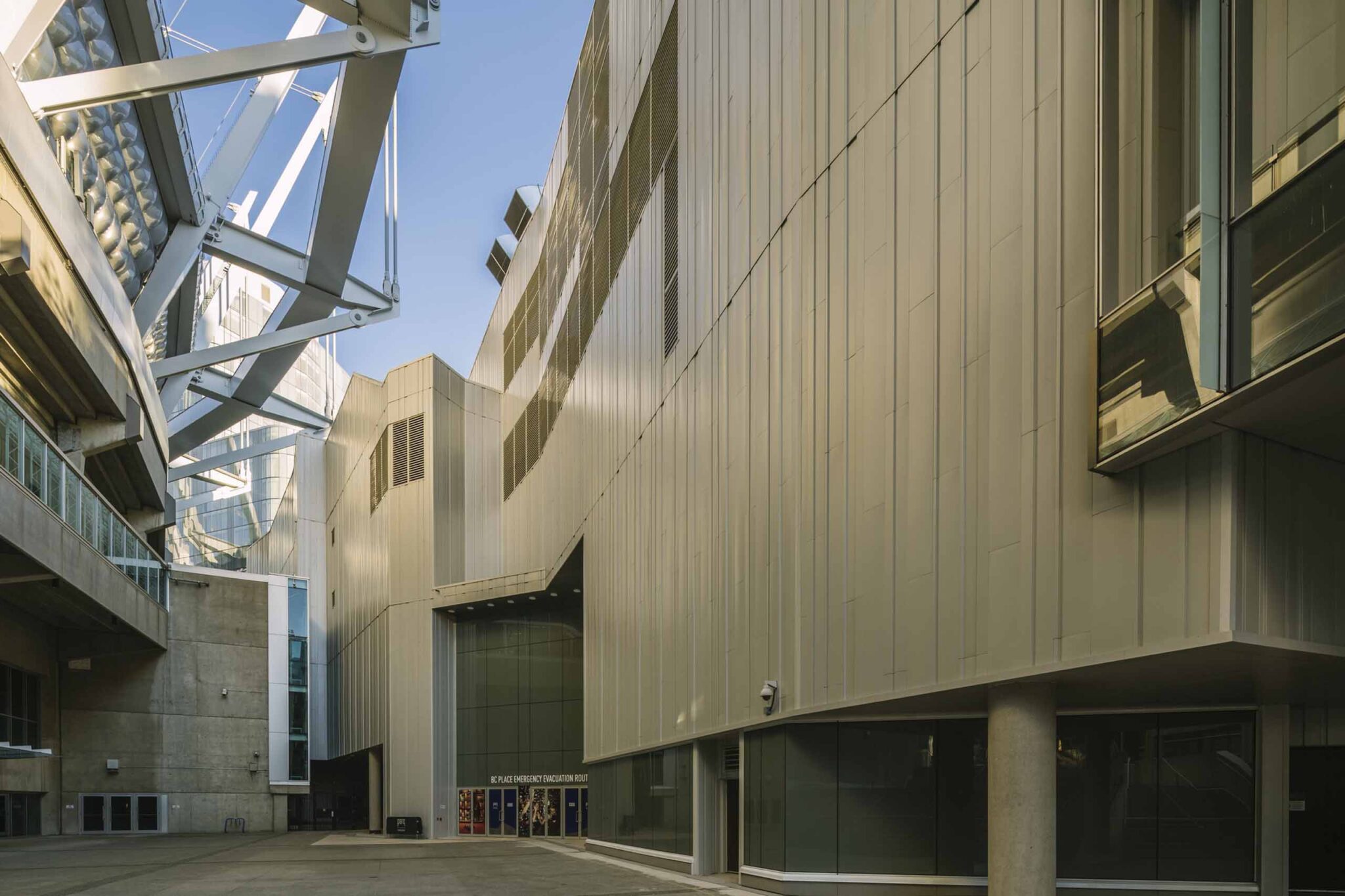 LKMe Custom Profiled Metal Surface | Keith Panel Systems