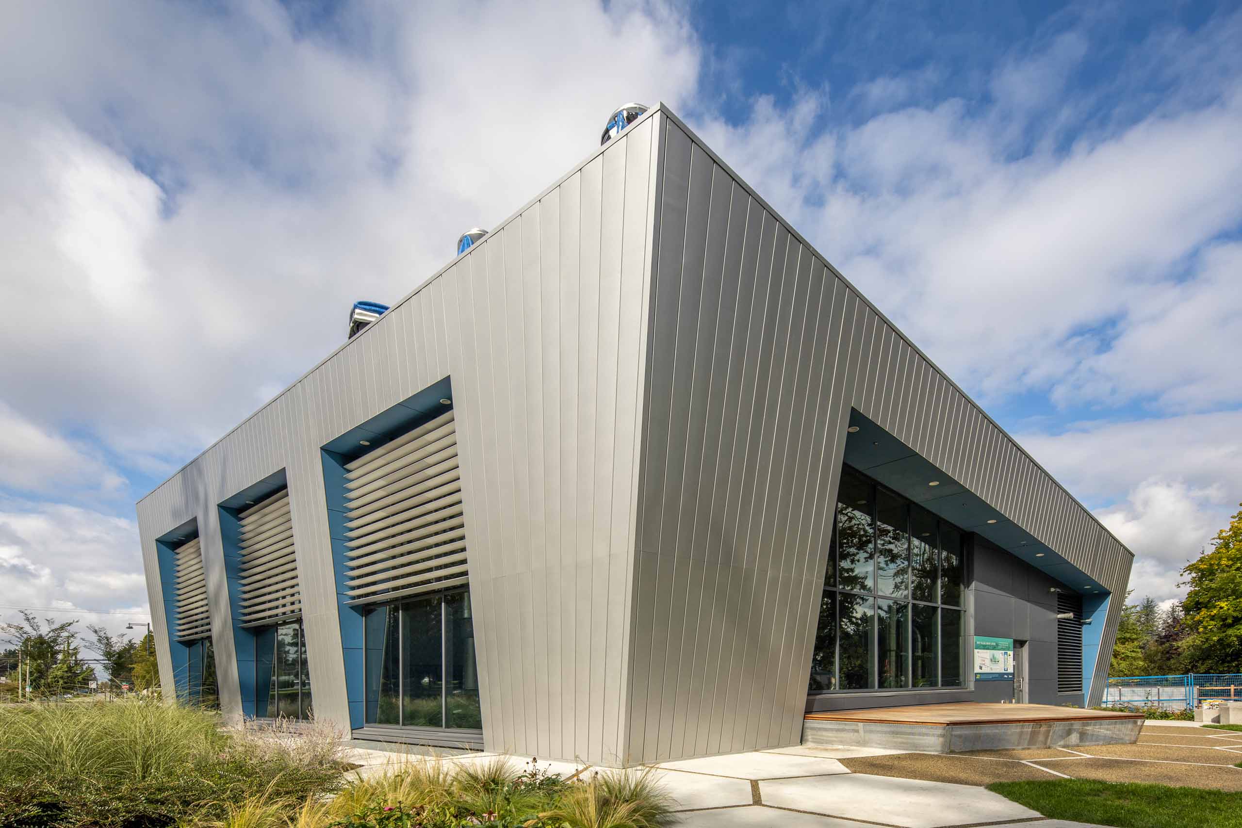 LKMe Custom Profiled Metal Surface | Keith Panel Systems